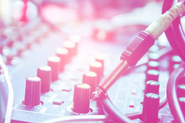 Are AUX (Auxiliary) Connectors & Headphone Jacks The Same?