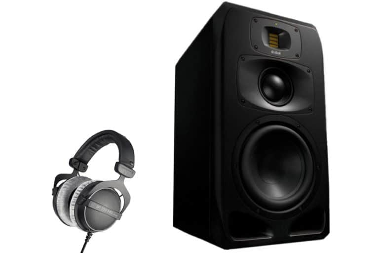 How Do Speakers & Headphones Work As Transducers?