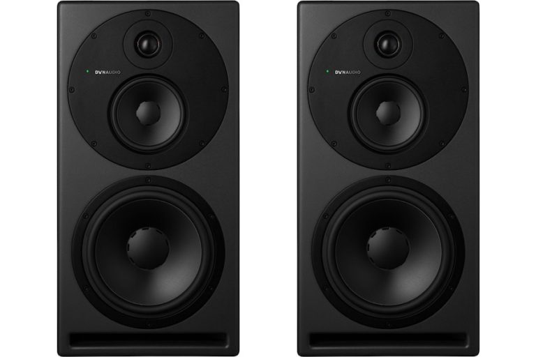 Differences Between Mid-Range Speakers, Tweeters & Woofers