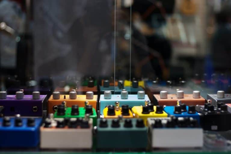 The Ultimate Effects Pedal/Stompbox Buyer's Guide